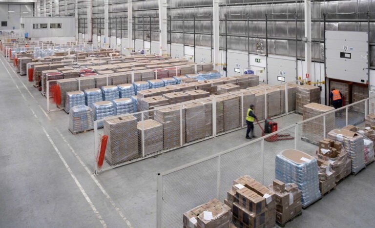 Bulk Storage Warehouses: Definition Benefits & Challenges | Keys Logistics